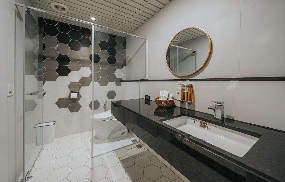 五行湯屋套房(獨棟木屋)_渡假小木屋_住宿_住宿資訊 | 泰雅渡假村 Atayal Resort | 飯店渡假村、溫泉、住宿、小木屋、露營